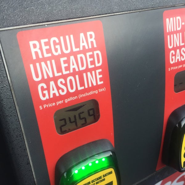 Ralphs Fuel Center - Gas Station in Woodland Hills