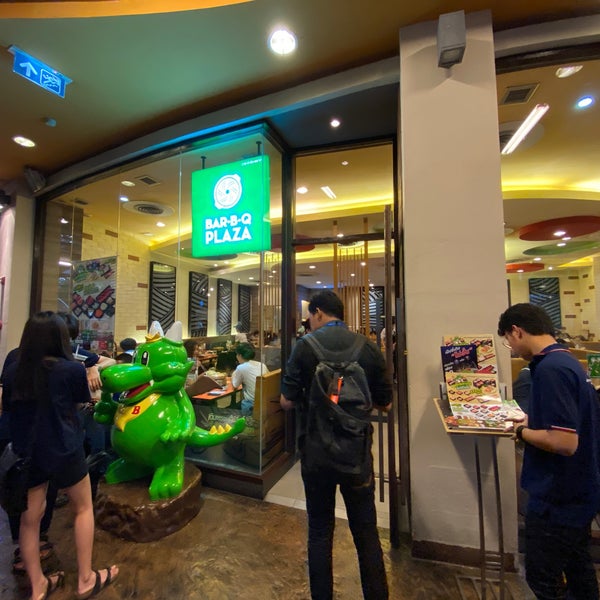 Avenue Ratchayothin (อเวนิว รัชโยธิน) - ศูนย์การค้า