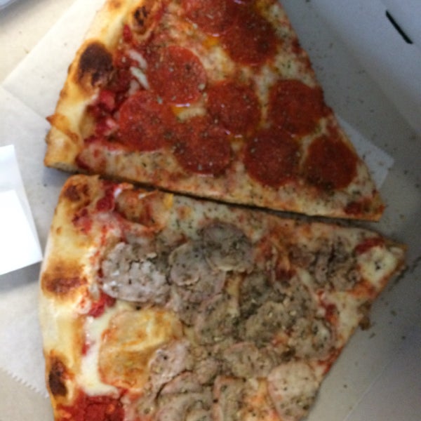 Tomasso's Pizza - 17 tips from 327 visitors