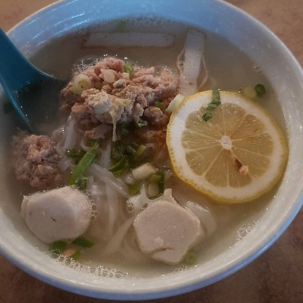 Tambun Star Food Court 淡汶星饮食坊 - Food Court