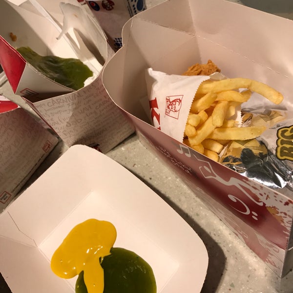 KFC - Fast Food Restaurant in Point Fortin