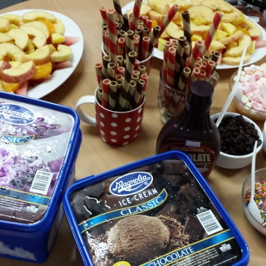 Cocolife Building - San Lorenzo - Makati City, Makati City