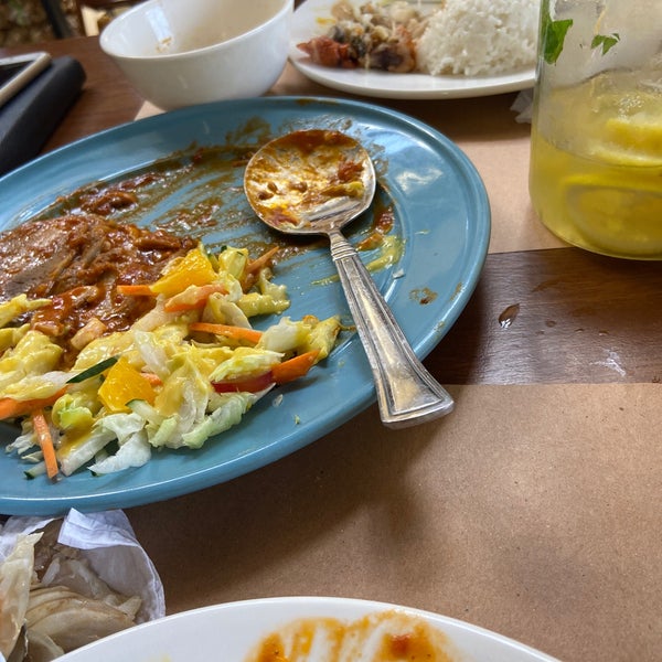 Betty's Special Native Cakes - Filipino Restaurant in Tarlac City