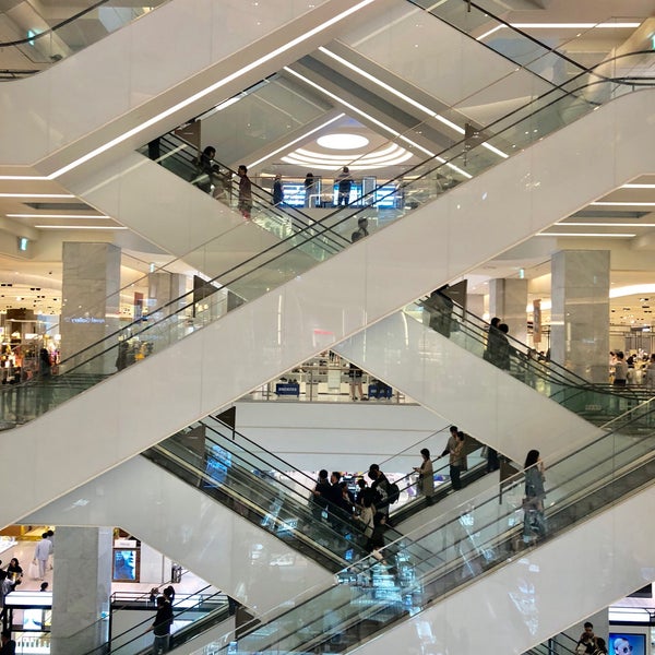 현대백화점 (HYUNDAI Department Store) - 백현동 - 분당구 판교역로146번길 20