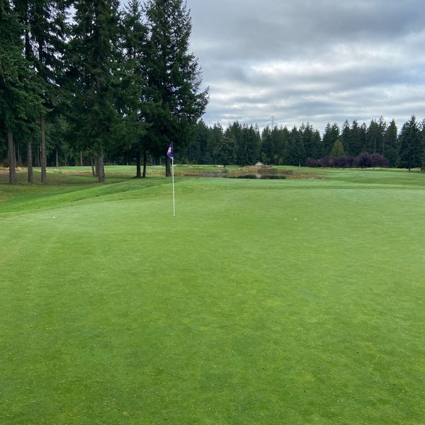 Washington National Golf Course - 14330 Southeast Husky Way, Auburn, WA