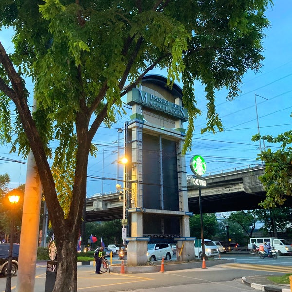Photos at Paseo de Magallanes Commercial Center - 10 tips