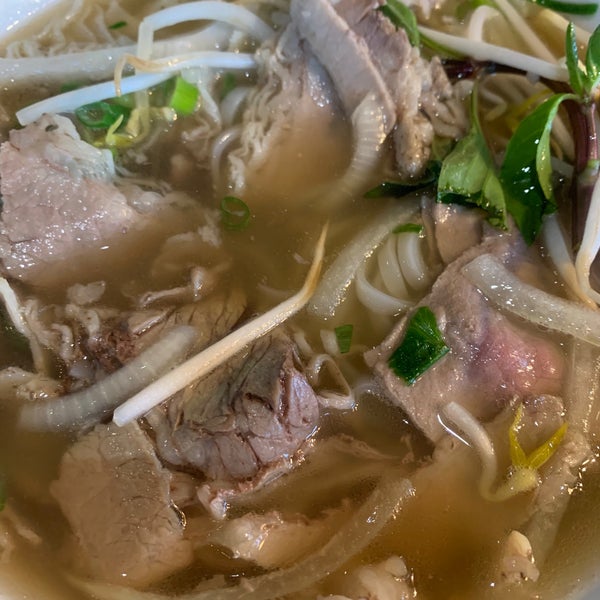 Pho Big Bowl - Vietnamese Restaurant