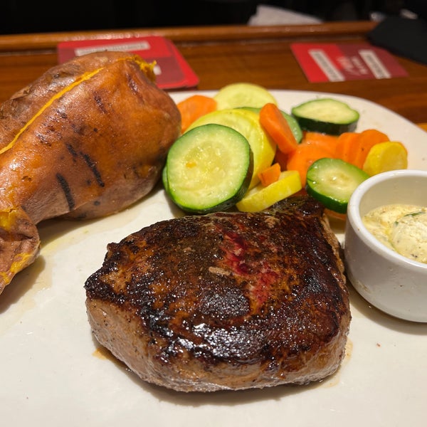 Outback Steakhouse - Steakhouse