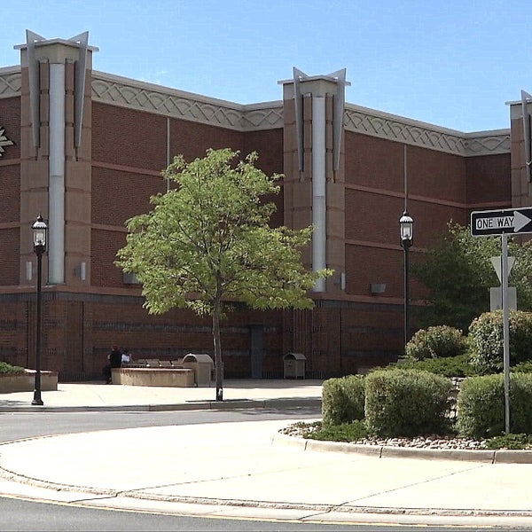 Regal UA Colorado Mills IMAX & RPX - Denver West - Lakewood, CO