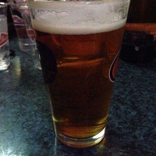 The Rush Inn - Bar in Downtown Santa Cruz