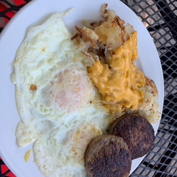 Tate's Place - American Restaurant