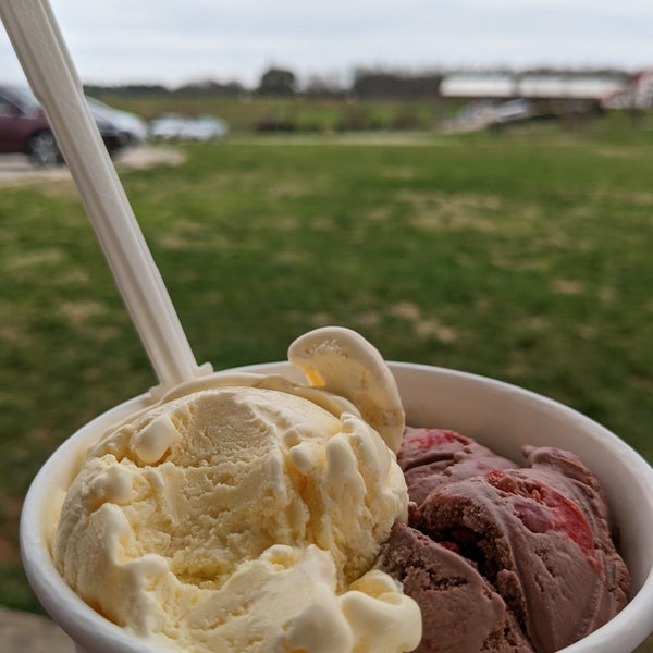 Howling Cow Creamery - Ice Cream Parlor in Raleigh