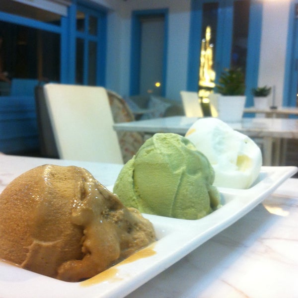 Toto Home Made Ice Cream & Dessert Cafe - 2 tips