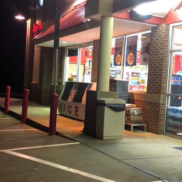 Photos at Han-Dee Hugo's - Gas Station