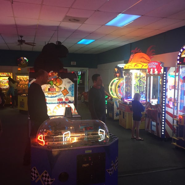 Hi-Tech Arcade - 142 visitors