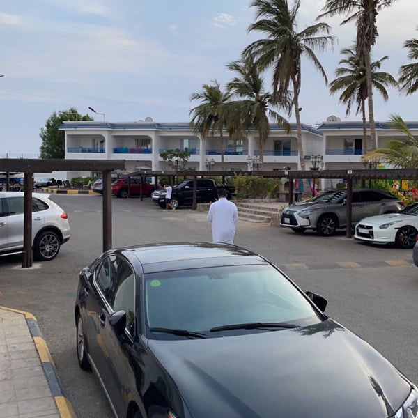 Al Remal Beach Resort | الرمال - المحمدية - 3 tips from 325 visitors