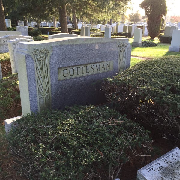 New Montefiore Cemetery - West Babylon, NY