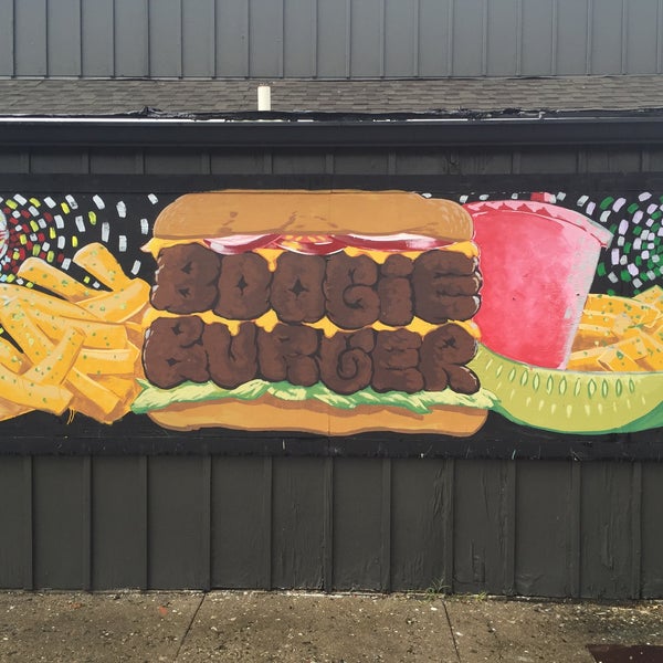 Boogie Burger (Now Closed) - Broad Ripple - 71 tips