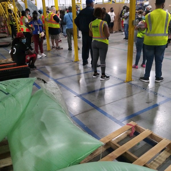 Amazon BWI5 - Warehouse in Baltimore