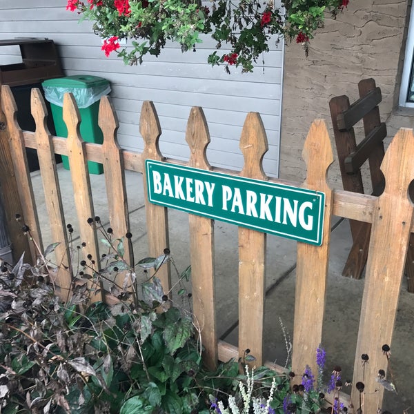Achenbach's Pastries Inc - 11 tips
