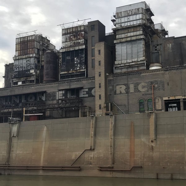 Union Electric Light & Power Co. - 2 tips from 36 visitors