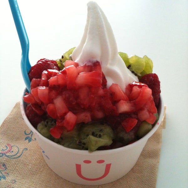 Yogen Fruz Hatillo - Frozen Yogurt Shop