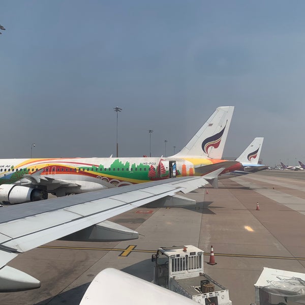 Bangkok Airways Aircraft Ramp - 1 tip