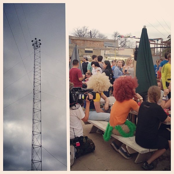 Moonlight Tower (11th & Lydia) - Central East Austin - 1 tip from 125 ...