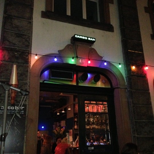 Cargo Bar - Pub in Vorstädte