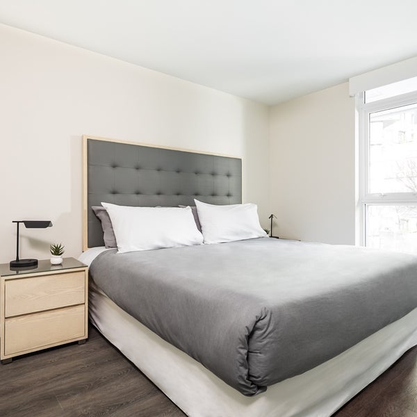 Level Furnished Living - Hotel in Vancouver