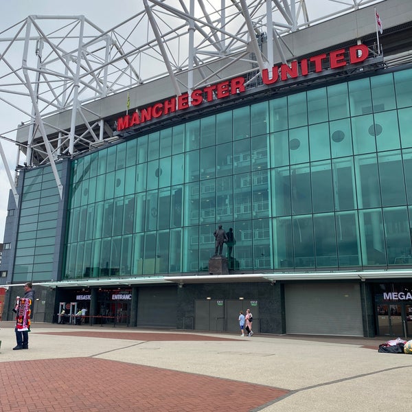 Photos at Manchester United Megastore - Souvenir Store