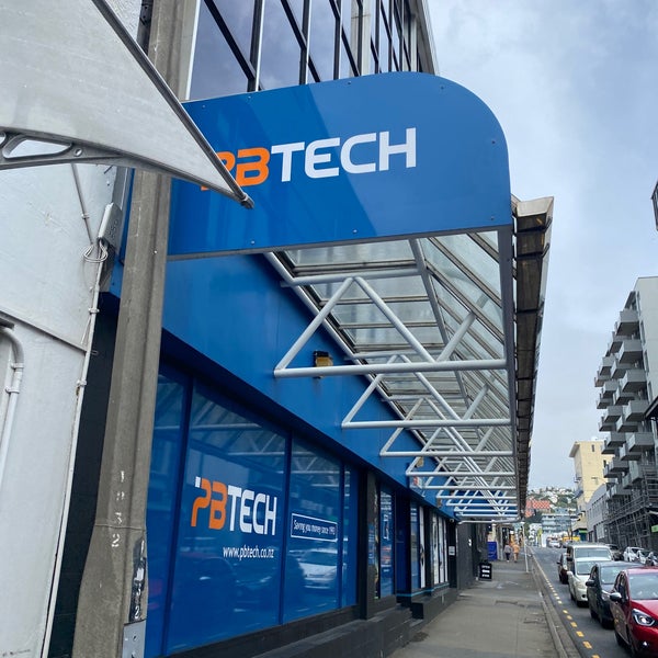 PB Technologies - Te Aro - 5 tips from 118 visitors