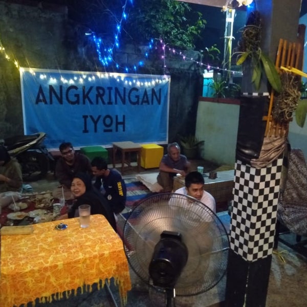Iyoh Angkringan - Restaurant