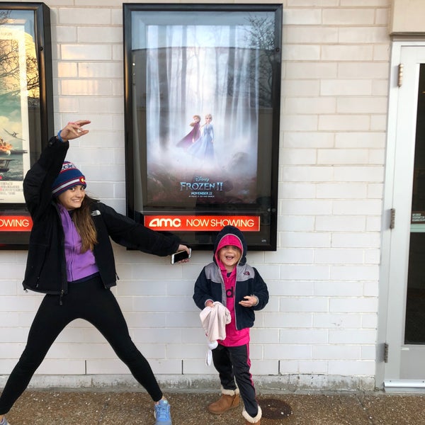 AMC Oak Brook Center 4 - Movie Theater