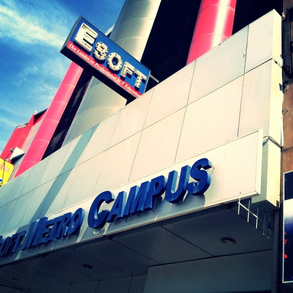 Esoft Metro Campus - College Academic Building in Colombo 04