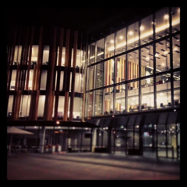 Macquarie University Library - 21 tips from 799 visitors