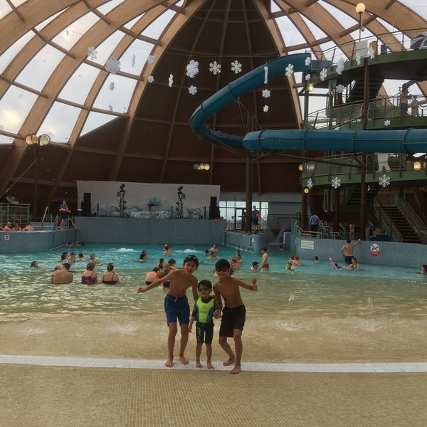 The Blue Lagoon Water Park - Bluestone, Canaston Wood