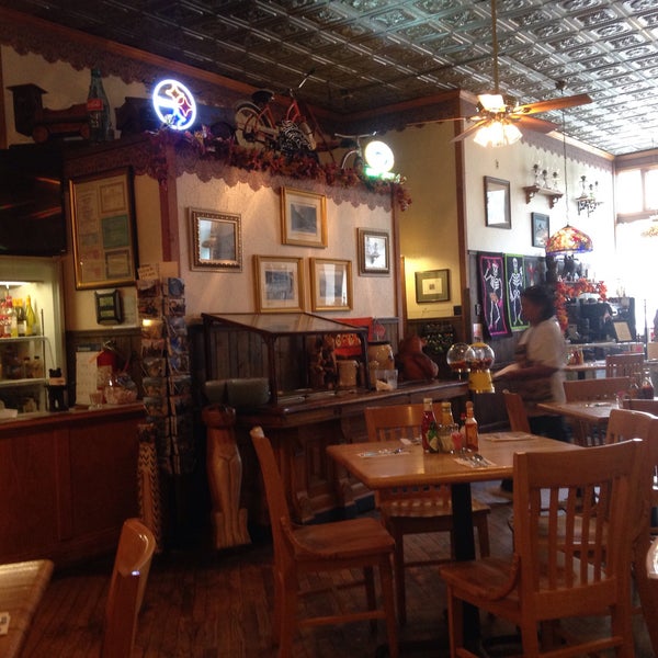 Brown Bear Cafe - 1129 Greene St