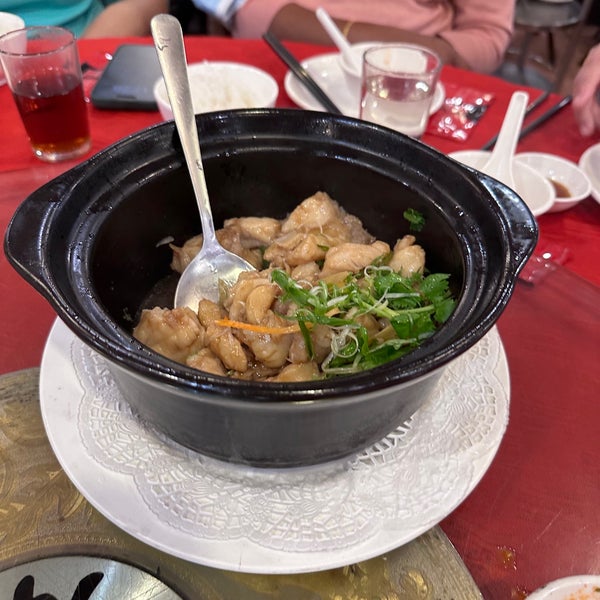 Pusing Public Seafood Restaurant 布先民众海鲜酒家 - Ipoh, Perak