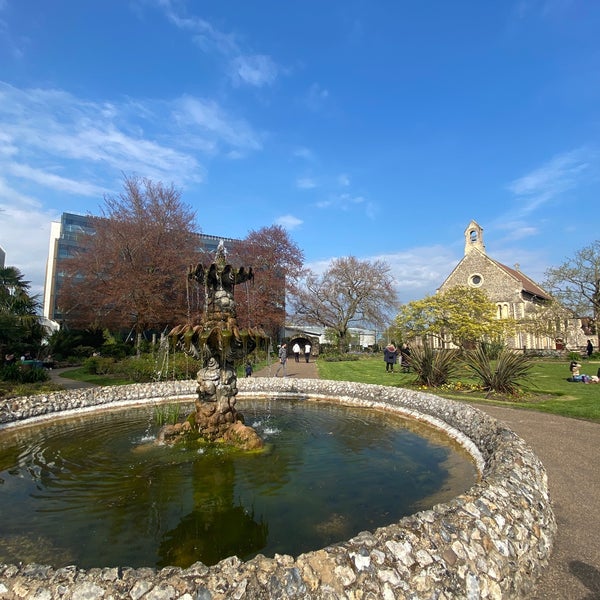 Forbury Gardens - Park in Reading