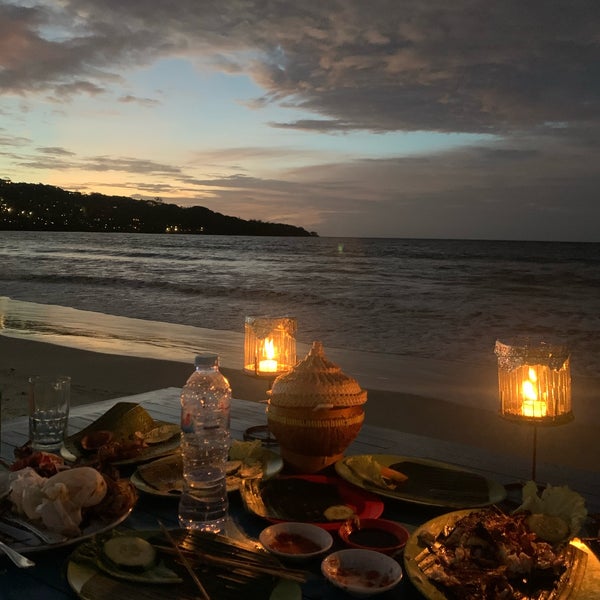Made Bagus Cafe "Special Grilled Seafood" - Seafood Restaurant
