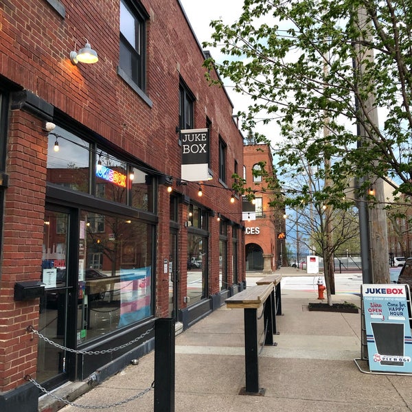 Jukebox - Bar in Cleveland