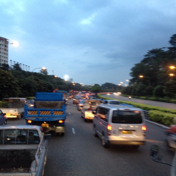 Kranji Expressway (KJE) - Road in Singapore