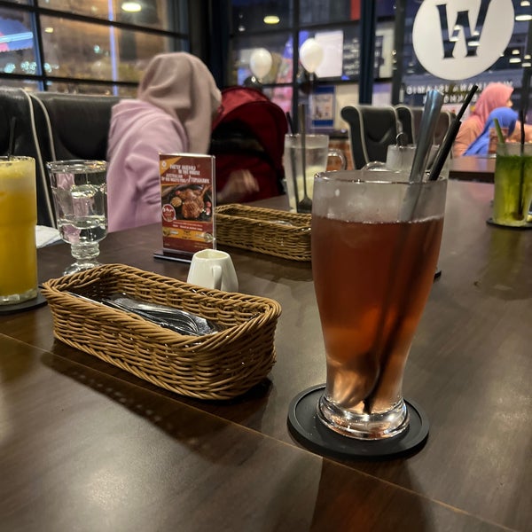 Wadihana Islamic Steakhouse - 2 Jalan Padi Emas 2/5