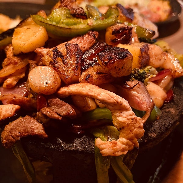 Los Gallos Mexican Restaurant - 17 tips