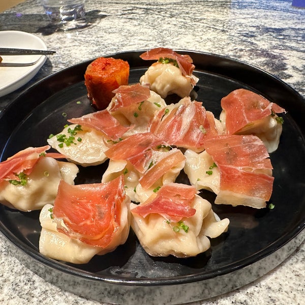 Oncor - Karaoke Bar in Xinyi District