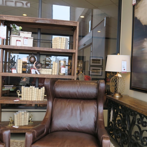 Photos at Mathis Brothers Furniture - 20 tips from 1003 visitors