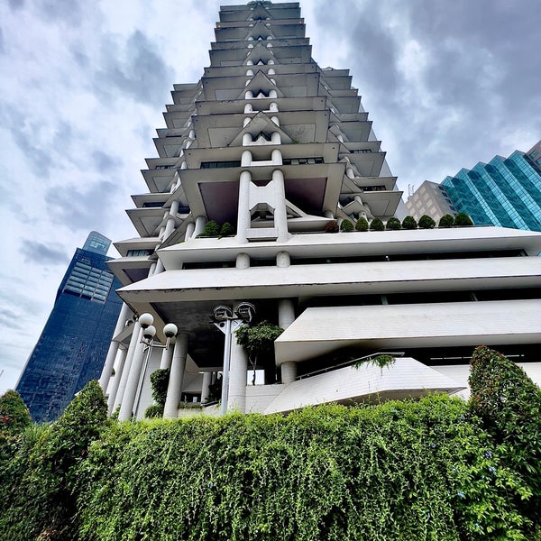 Photos at Intiland Tower - 49 tips from 3827 visitors