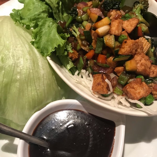 Howard Wang's China Grill - 24 tips