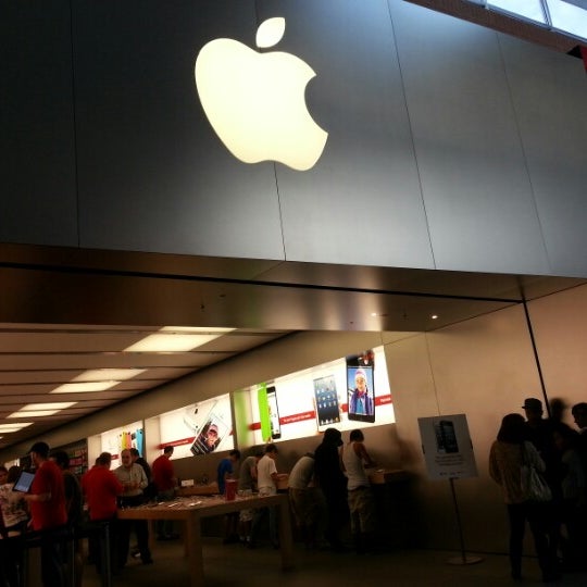 Photos at Apple Brandon - 33 tips